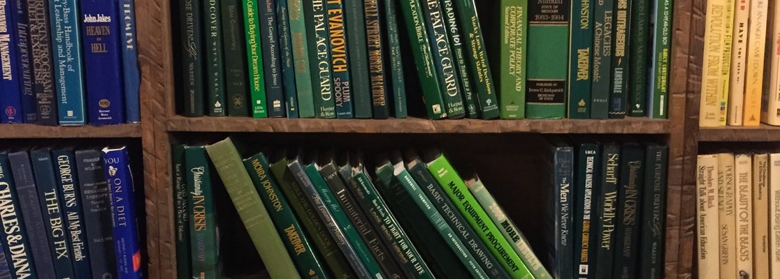 Skylight Books - Bookstore in Los Feliz