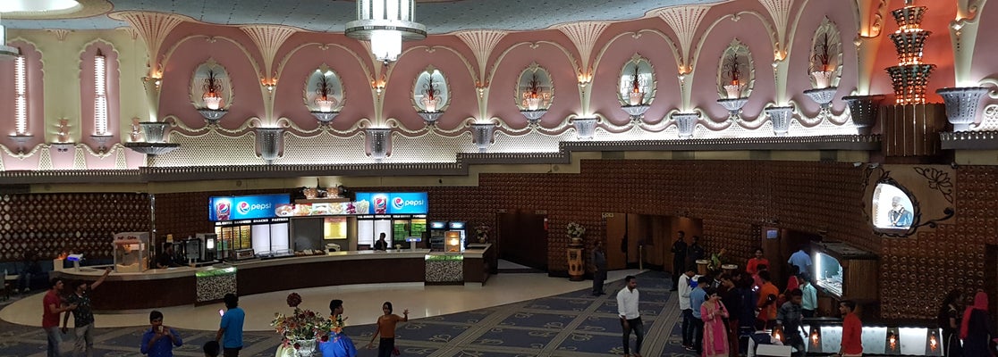 Raj Mandir Theatre - 23 tips