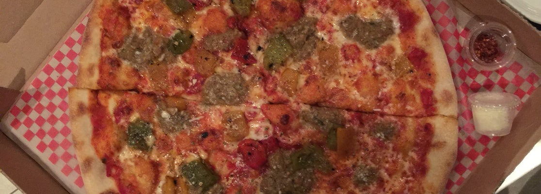 Delicious Pizza - Pizzeria in Los Angeles