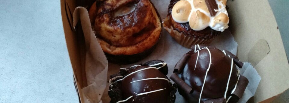 Desserts, Etc. - Bakery in Hershey