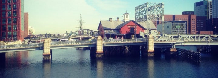 Fort Point Channel - Seaport District - Boston, MA