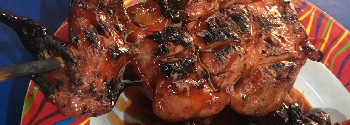 Larsian sa Fuente - BBQ Joint