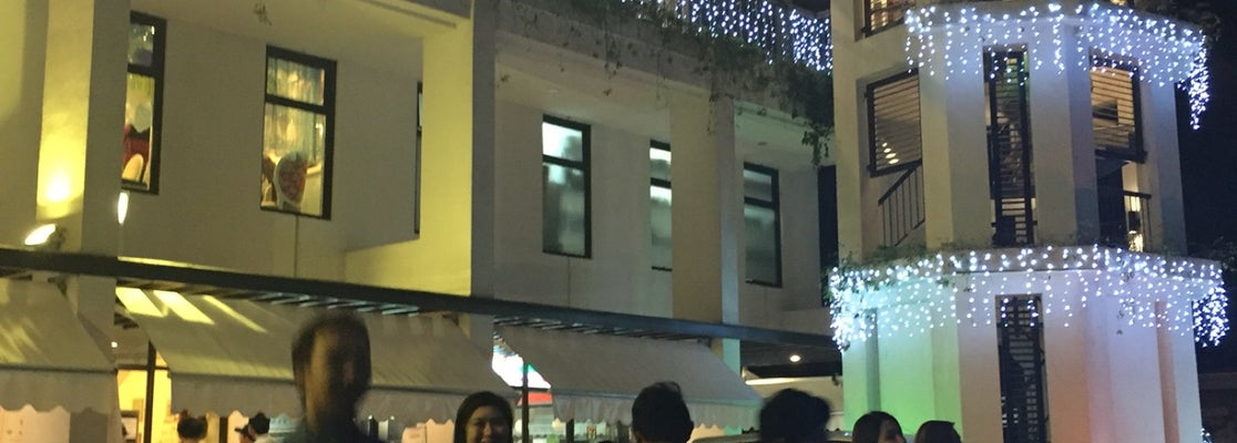 Chimes Square - Pasong Tamo - Congressional Avenue