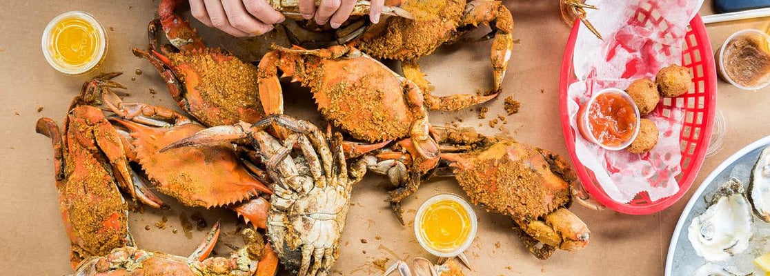 L.P. Steamers - Seafood Restaurant in Locust Point