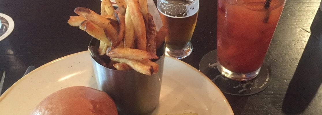 Red Cow - Burger Joint in Fulton