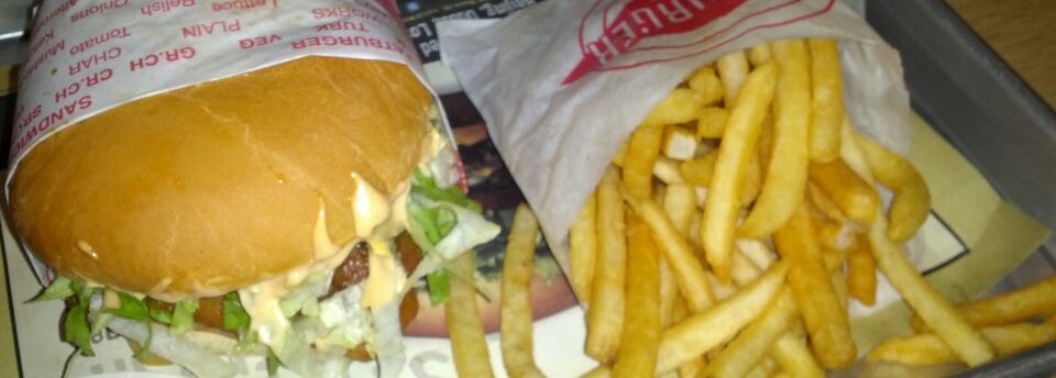 Fatburger (Now Closed) - Burger Joint in Lahore