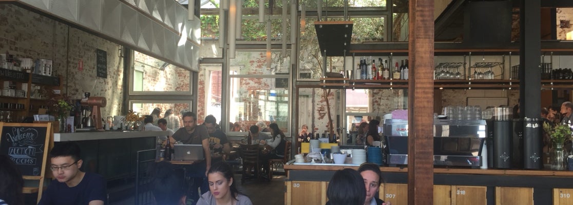 Auction Rooms - Café