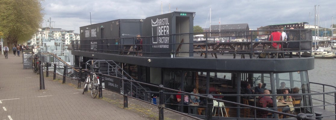 The Grain Barge - Bar in Bristol