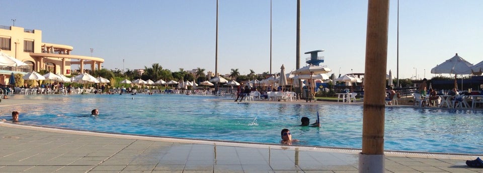 Pool at Heliopolis Club El Shorouk - Swimming Pool in El Shorouk