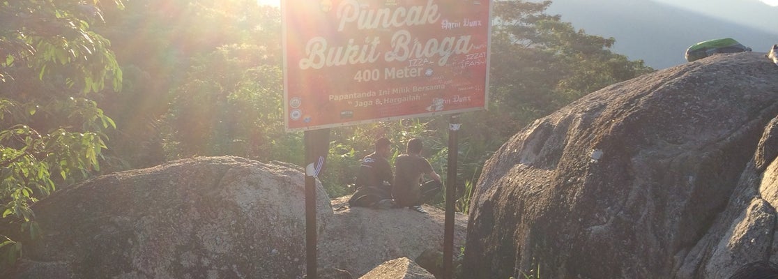 Broga Hill (Bukit Broga) - Broga Town