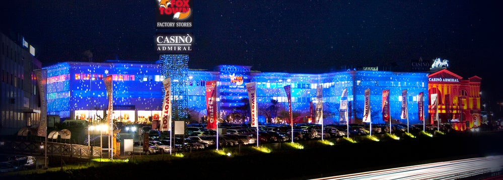 FoxTown Factory Stores - 764 tips from 8813 visitors