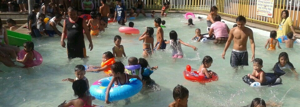 Jed's Island Resort - Calumpit, Bulacan