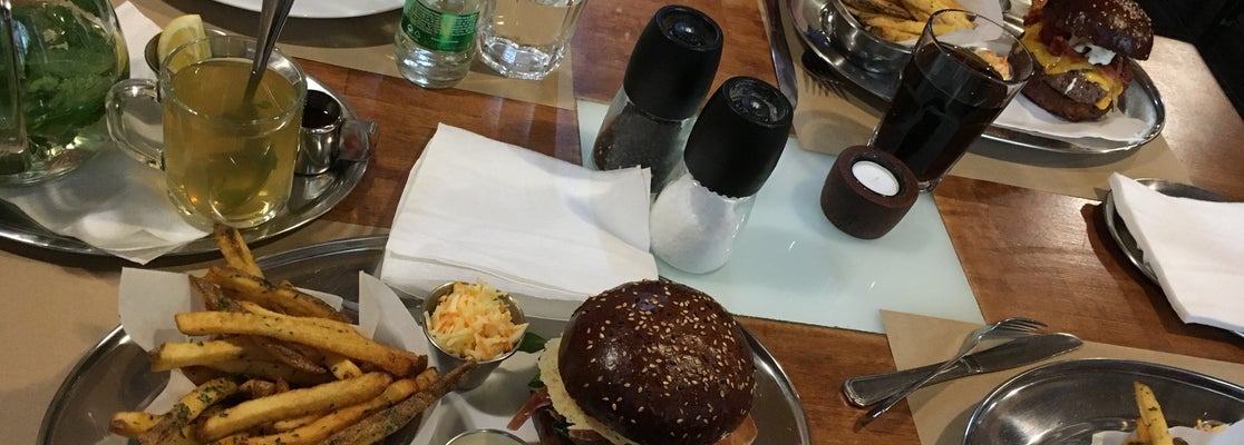 Café Palanda - Burger Joint
