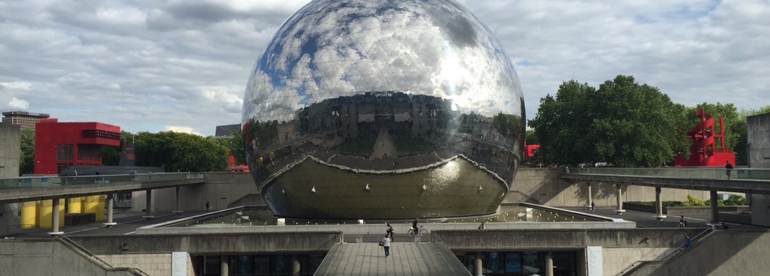 La Géode - Movie Theater in Paris