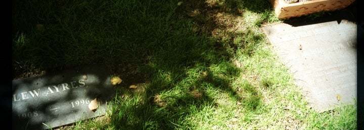 Frank Zappa's Gravesite - Westwood - 1 tip from 3 visitors