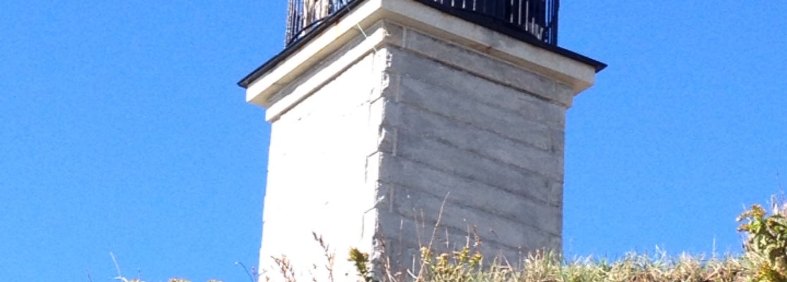 Beavertail Lighthouse - 13 tips