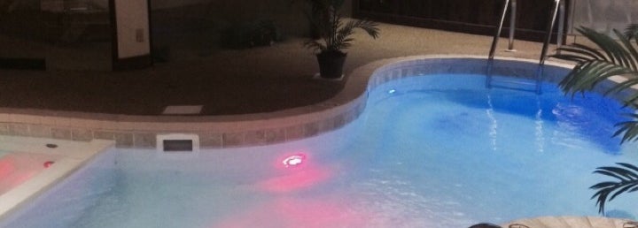 Sybaris Pool Suites - Resort in Northbrook