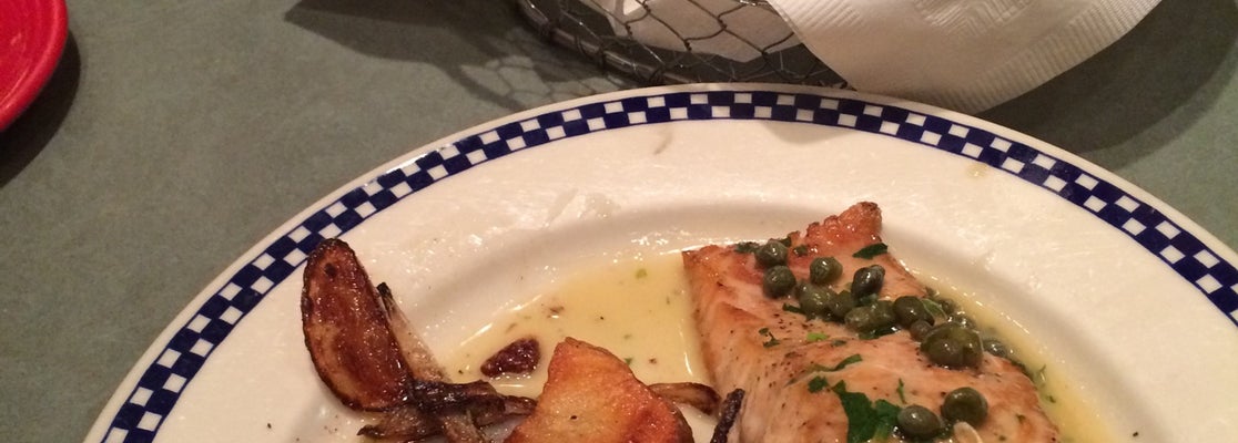 Good Day Café Bad Day Bar - Breakfast Spot in Golden Valley