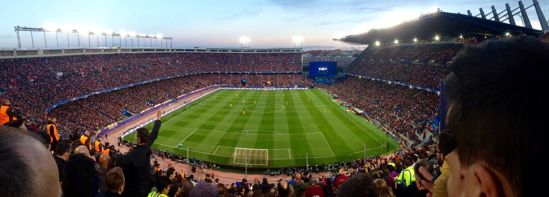 Estadio Vicente Calderón - Soccer Stadium in Madrid