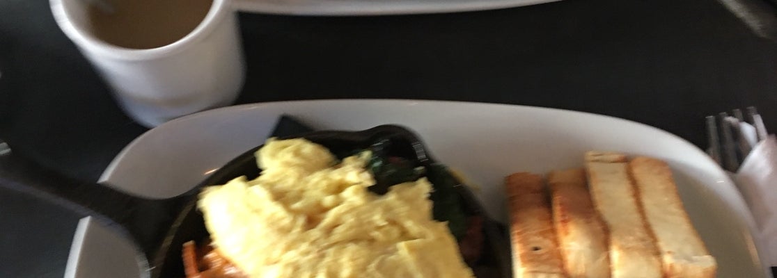 Willie's Bakery & Cafe (Now Closed) - Bakery in Downtown Victoria