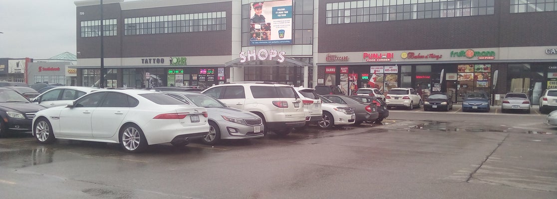 Westwood Square - Shopping Plaza in Malton