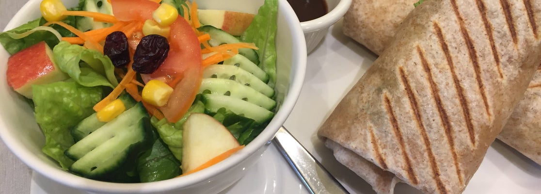 Rachel's Coffee House - Café in Davisville