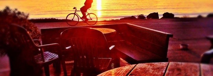 Ebb Tide Beach Club - Café