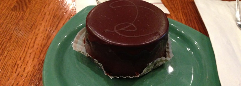 Artopolis Bakery, Cafe and Agora - Greektown - 69 tips from 3519 visitors