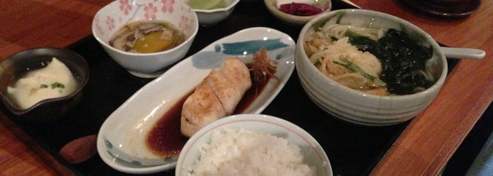 Ten-Sui (天翠) - Sushi Restaurant