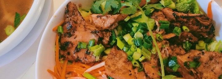 Nong Lá Cafe - Vietnamese Restaurant in Los Angeles