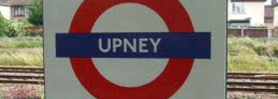 Upney London Underground Station - Metro Station in Barking