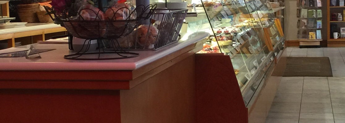 Bittersweet Pastry Shop & Cafe - Lakeview - 39 tips from 1530 visitors