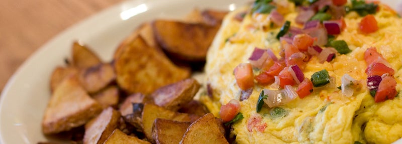 Good Day Café Bad Day Bar - Breakfast Spot in Golden Valley