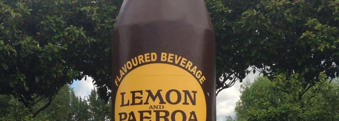 L&P Bottle - Outdoor Sculpture in Paeroa