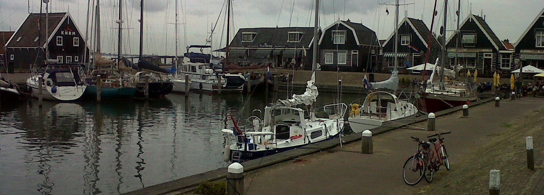 Haven Volendam - Harbor or Marina in Volendam