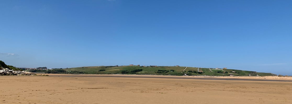 Playa de Usil (Playa de Mogro) - Beach