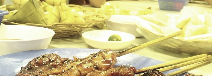 Larsian sa Fuente - BBQ Joint