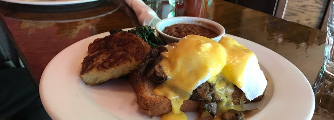 Twisted Fork Bistro - French Restaurant in Downtown Vancouver