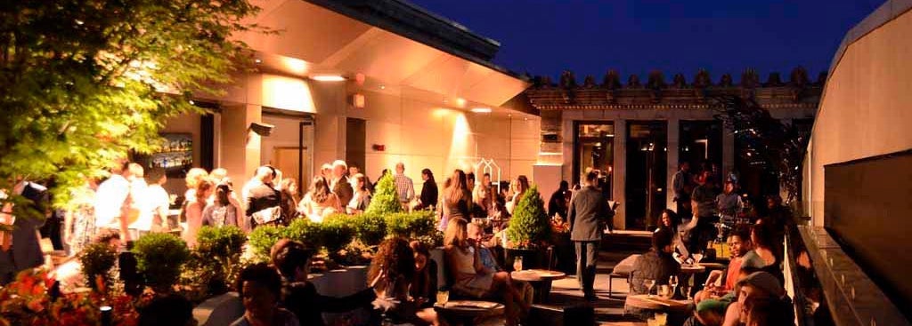 Stratus Rooftop Lounge - Center City East - 433 Chestnut St