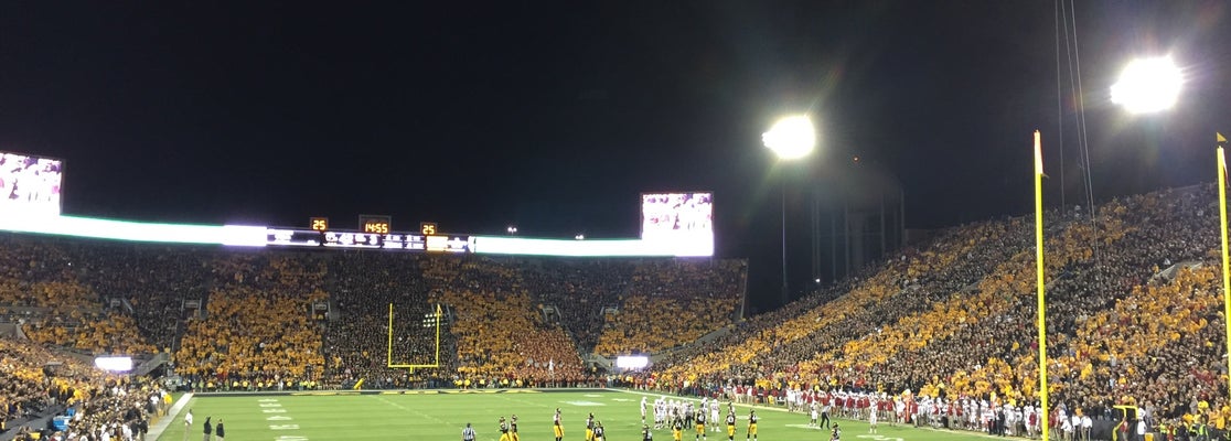 Kinnick Stadium - 59 tips
