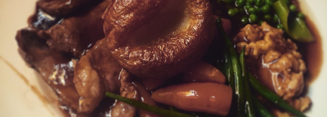 The Castle Inn - Pub in Ealing