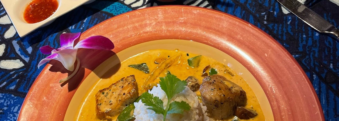 Mama's Fish House - Seafood Restaurant