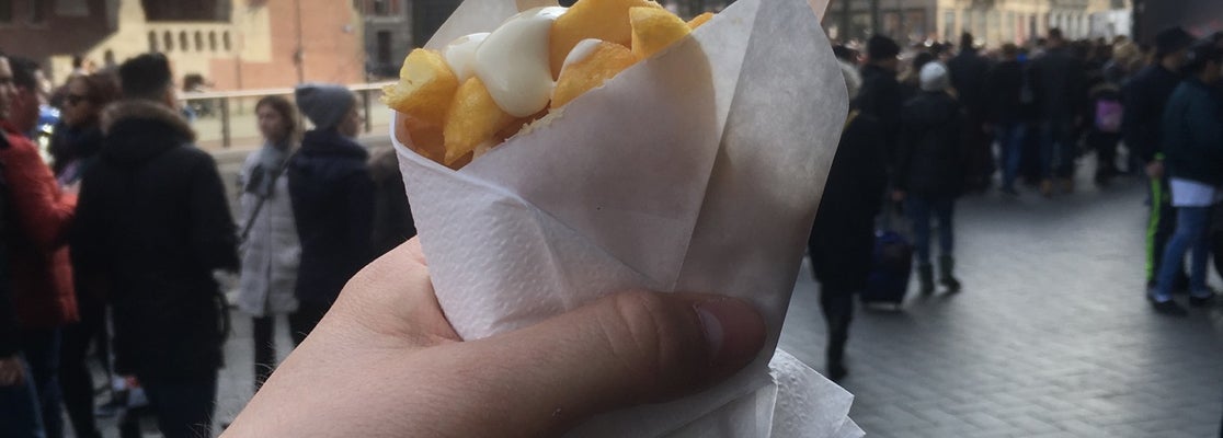 Vlaamse Frites - Friterie in Kuip