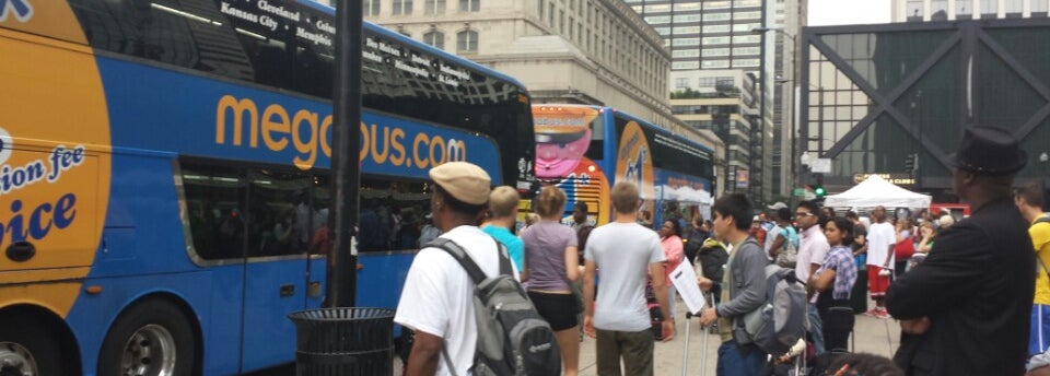 Megabus Stop - South Loop - 55 tips from 5033 visitors