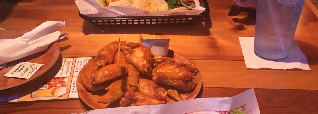 Ker's Winghouse - Wings Joint in Wesley Chapel
