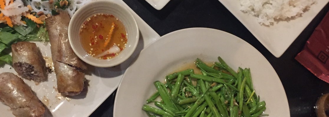 Nhà Hàng Ngon / Ngon Restaurant - Vietnamese Restaurant in Ho Chi Minh