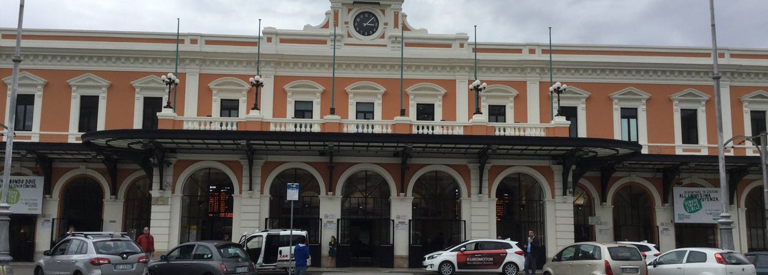 Stazione Bari Centrale - Rail Station in Bari