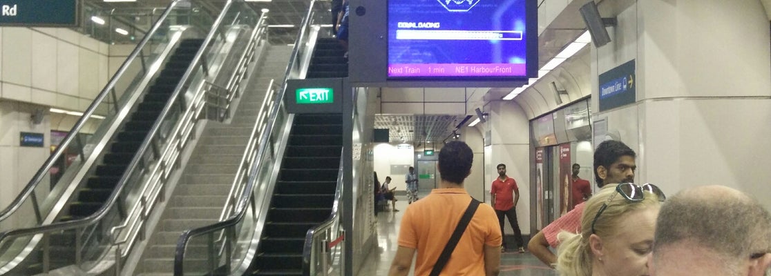 Little India MRT Interchange (NE7/DT12) - Metro Station in Little India