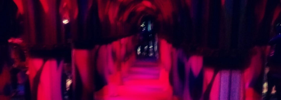 Monterey Mirror Maze - Cannery Row - 3 tips from 426 visitors