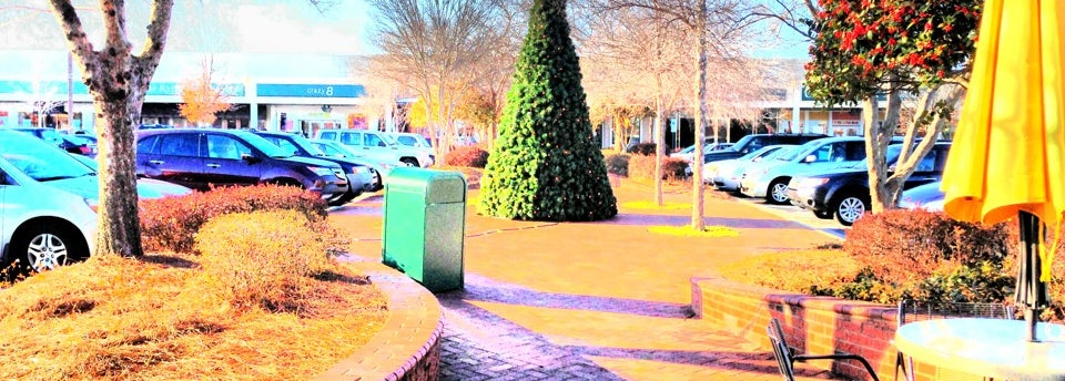 Friendly Shopping Center - Shopping Mall